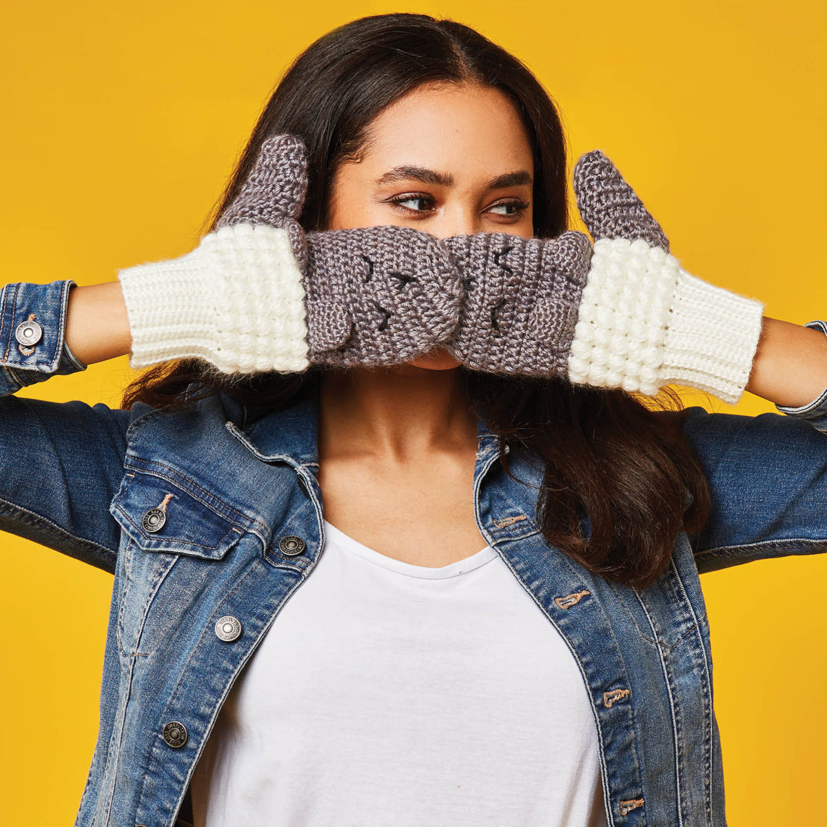 Snuggly Sheep Mittens Digital Pattern — Crochet Society