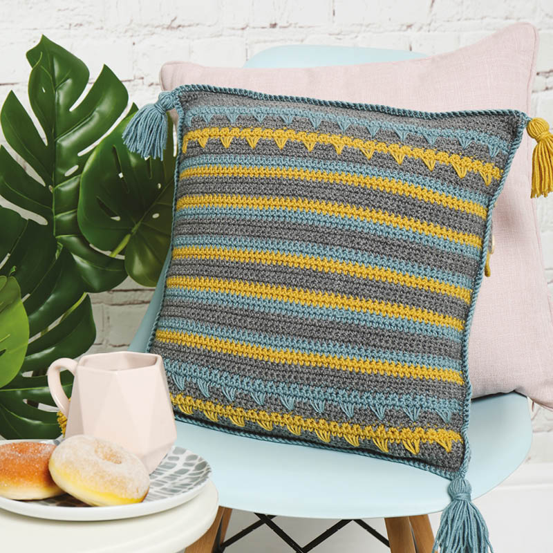 Modern Mellow Cushion Digital Pattern — Crochet Society