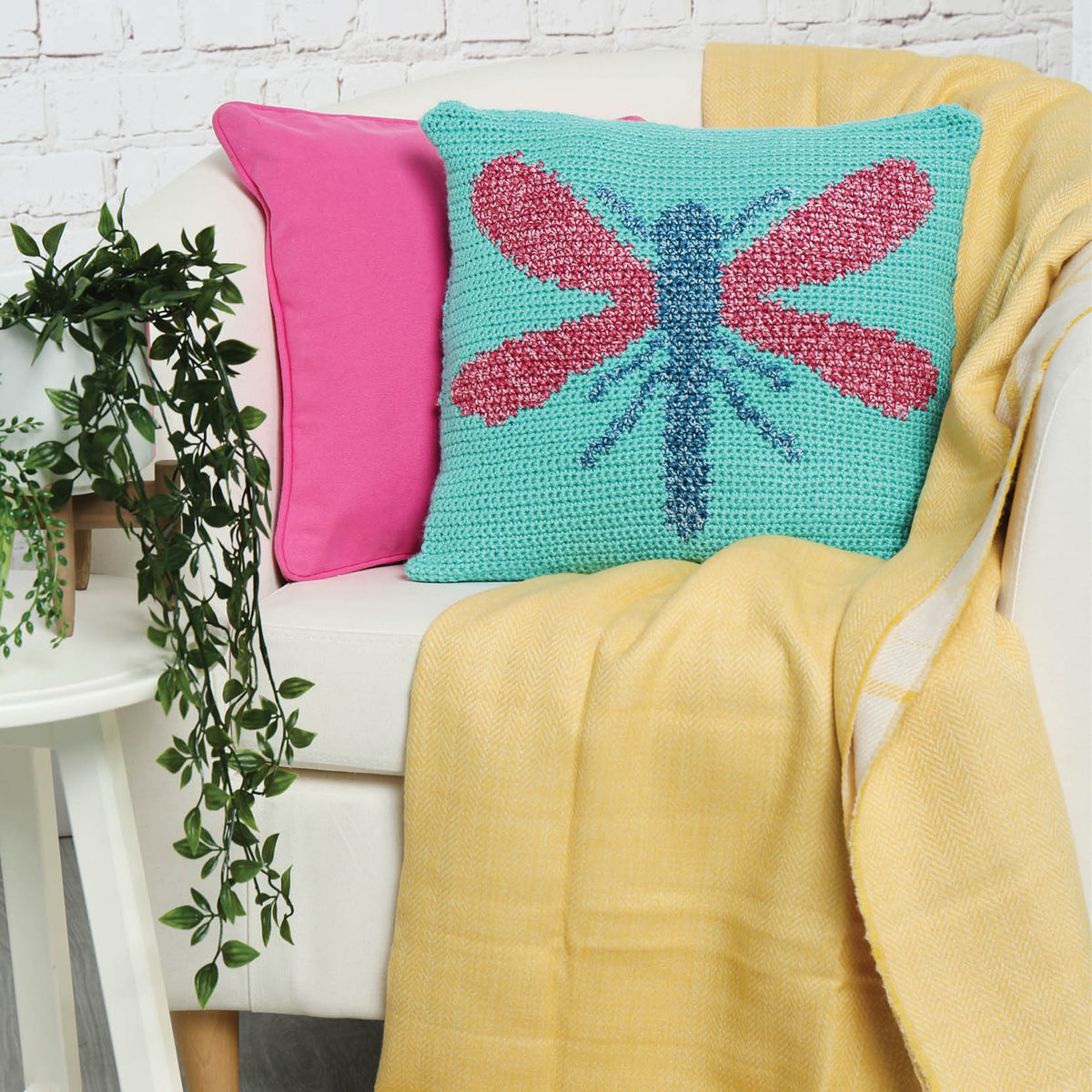 Daring Dragonfly Cushion Digital Pattern — Crochet Society