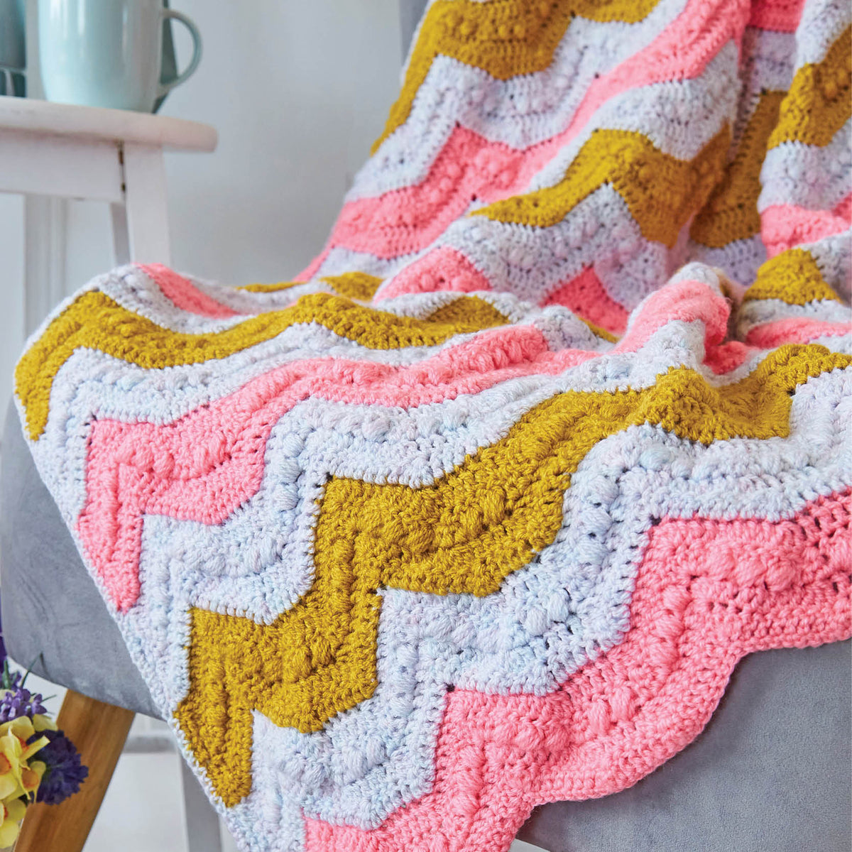 Pretty Puffed Chevron Blanket Digital Pattern — Crochet Society